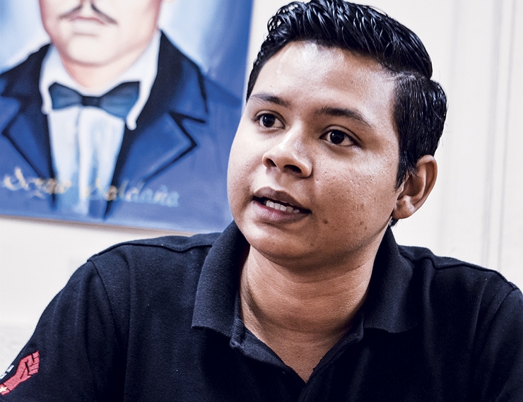 Jóvenes comunicadores terminan con terror mediático golpista - Vision ...